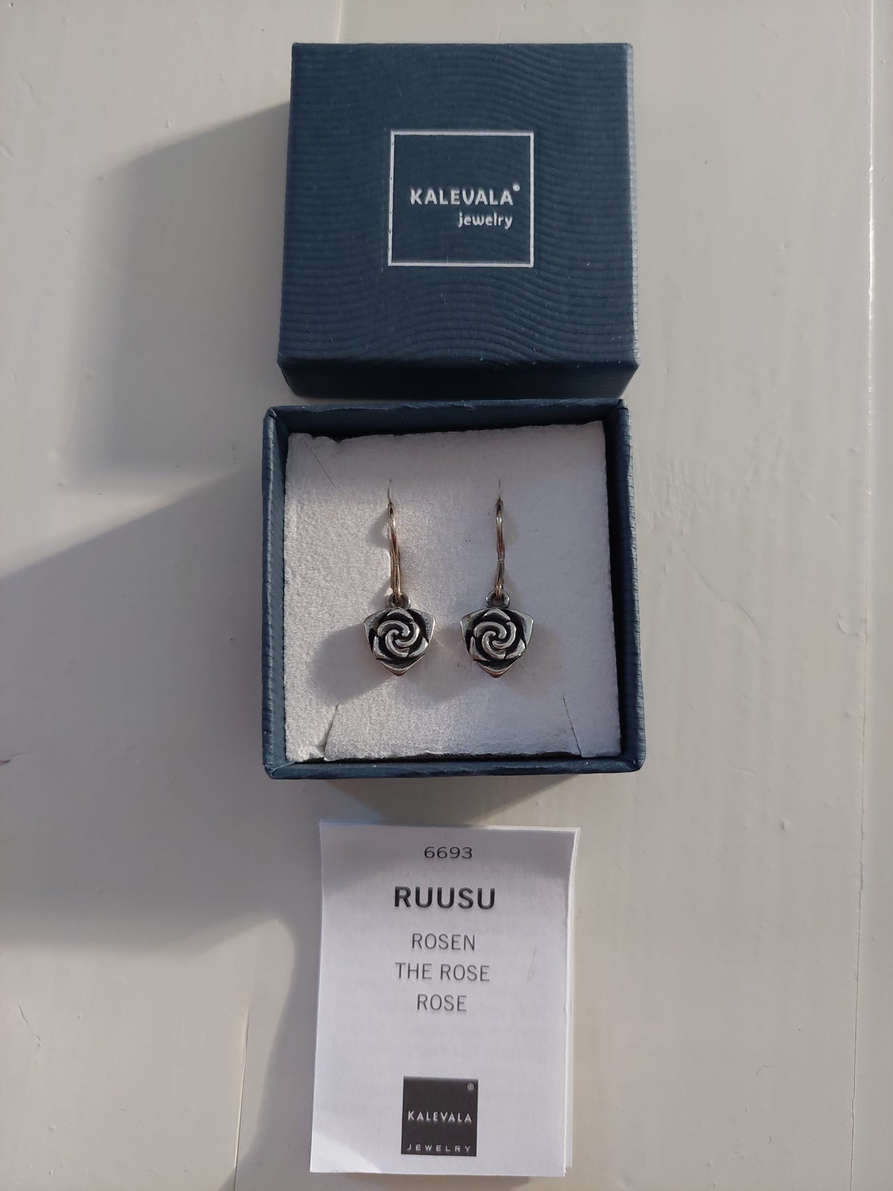 Kalevala koru Ruusu korvakorut | Tori