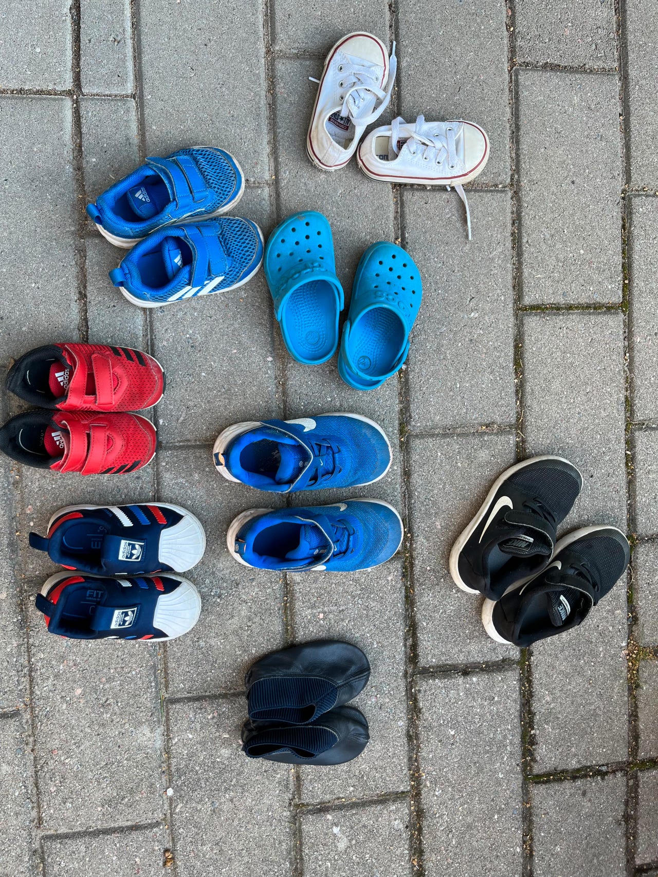 Adidas Nike Crocs Converse kenkiä 21-28 koossa | Tori