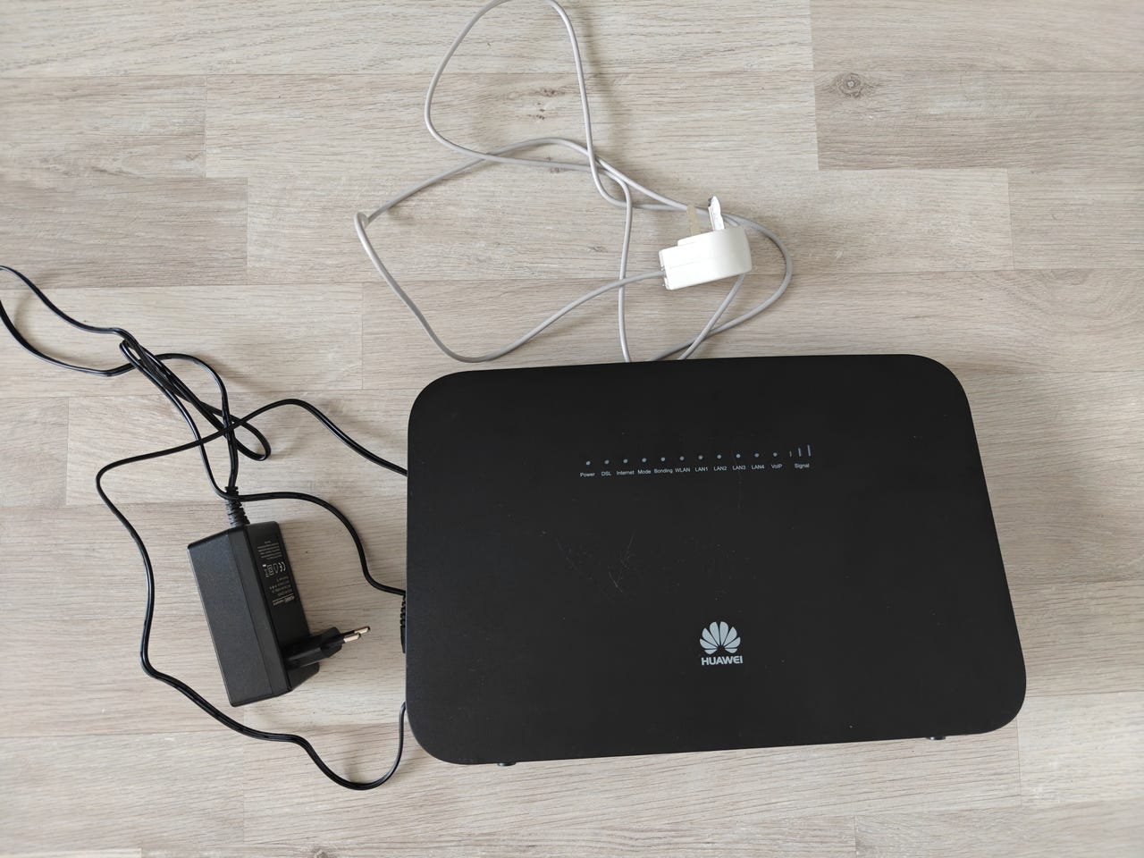 Huawei DN9245W Hybridimodeemi | Tori