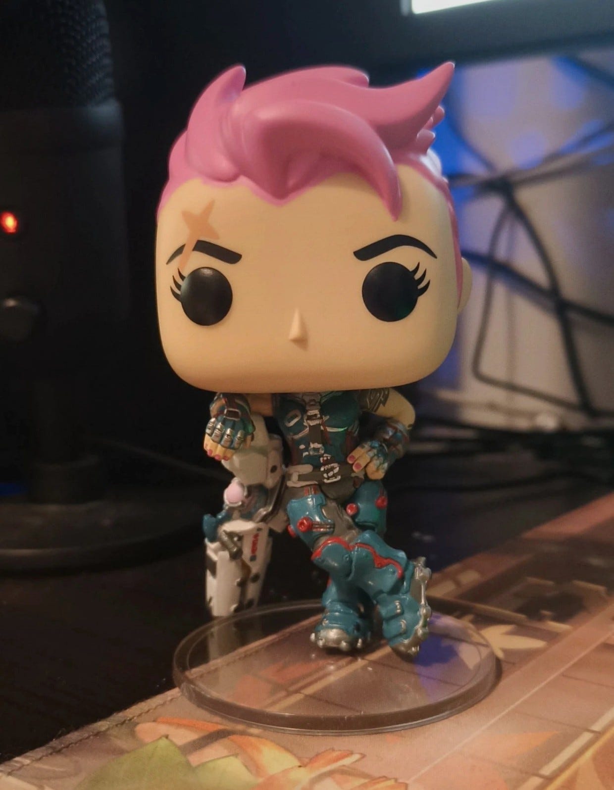 Overwatch Zarya Funko Pop! figuuri | Tori