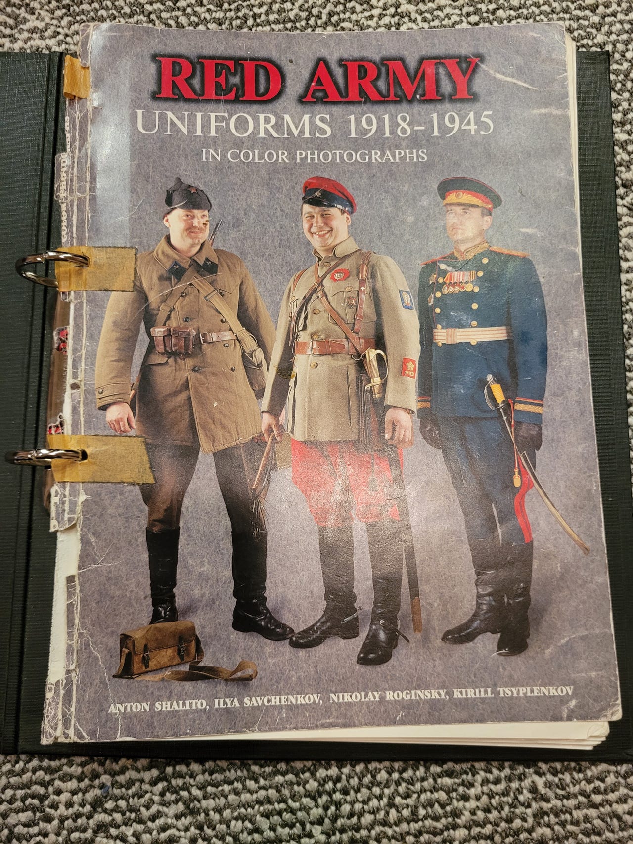 Red army uniforms 1918-1945 kirja | Tori