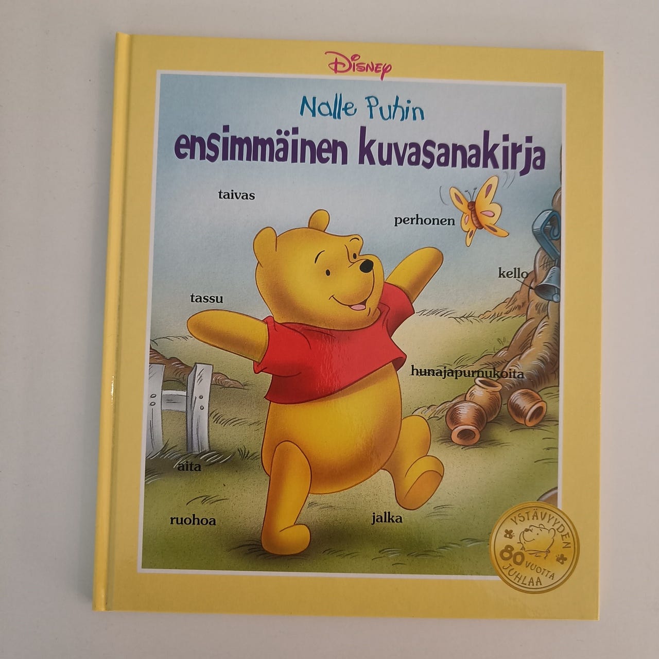 Disney Nalle Puhin ensimmäinen kuvasanakirja | Tori