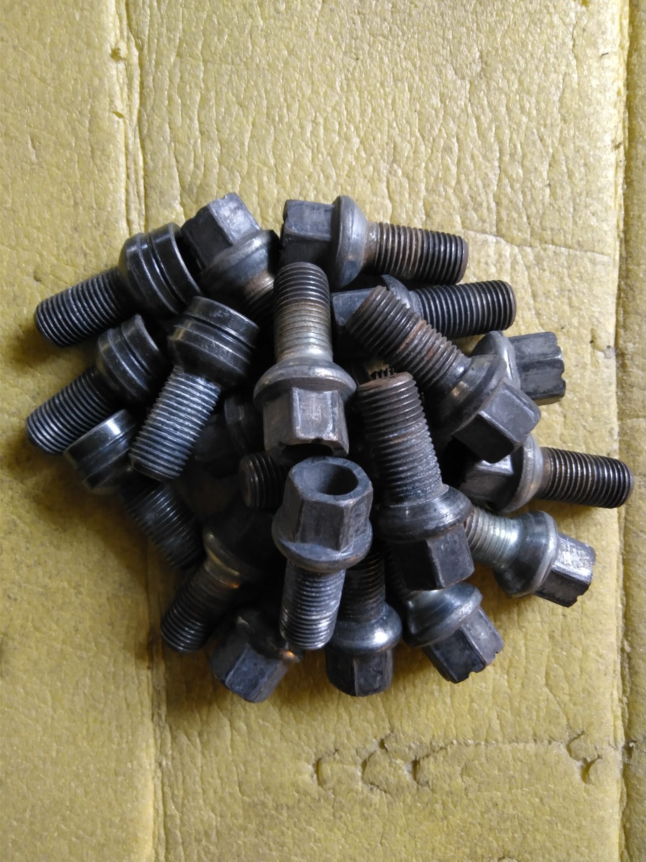 Pyöränpulttisarja, Passat B6 | Tori