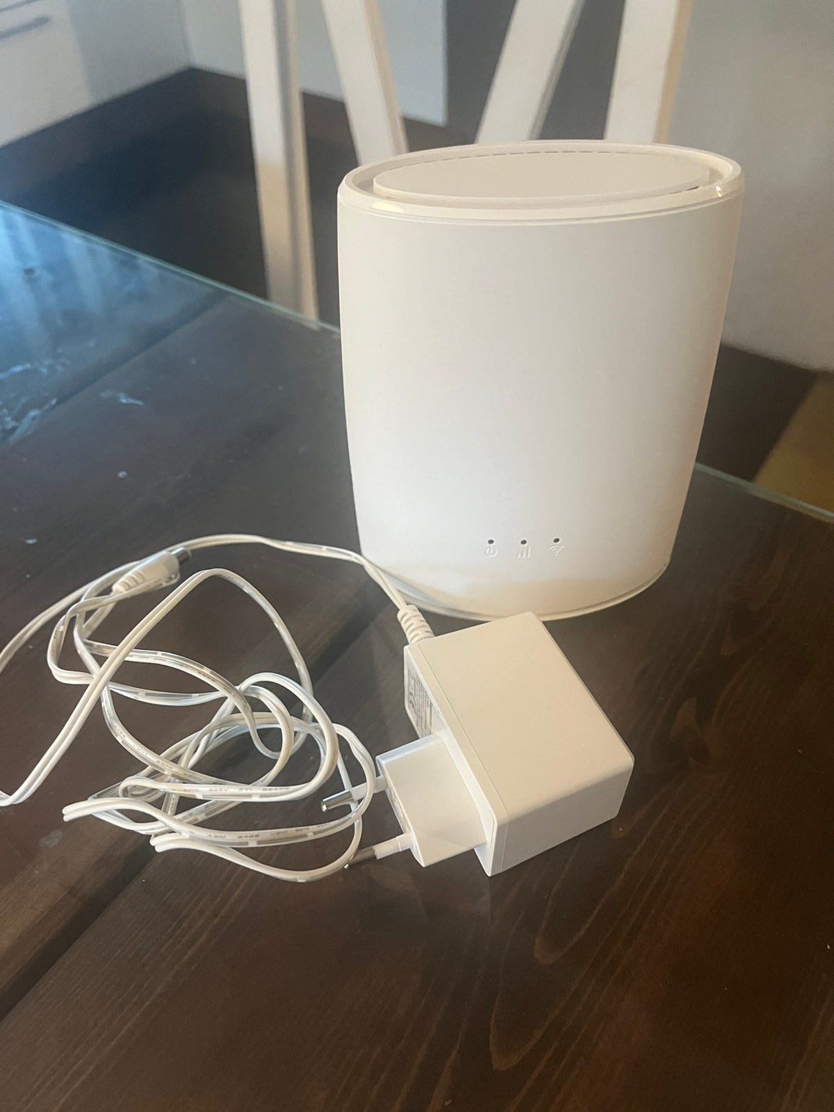 DNA eternet Mesh Wi-Fi F266 modeemi | Tori