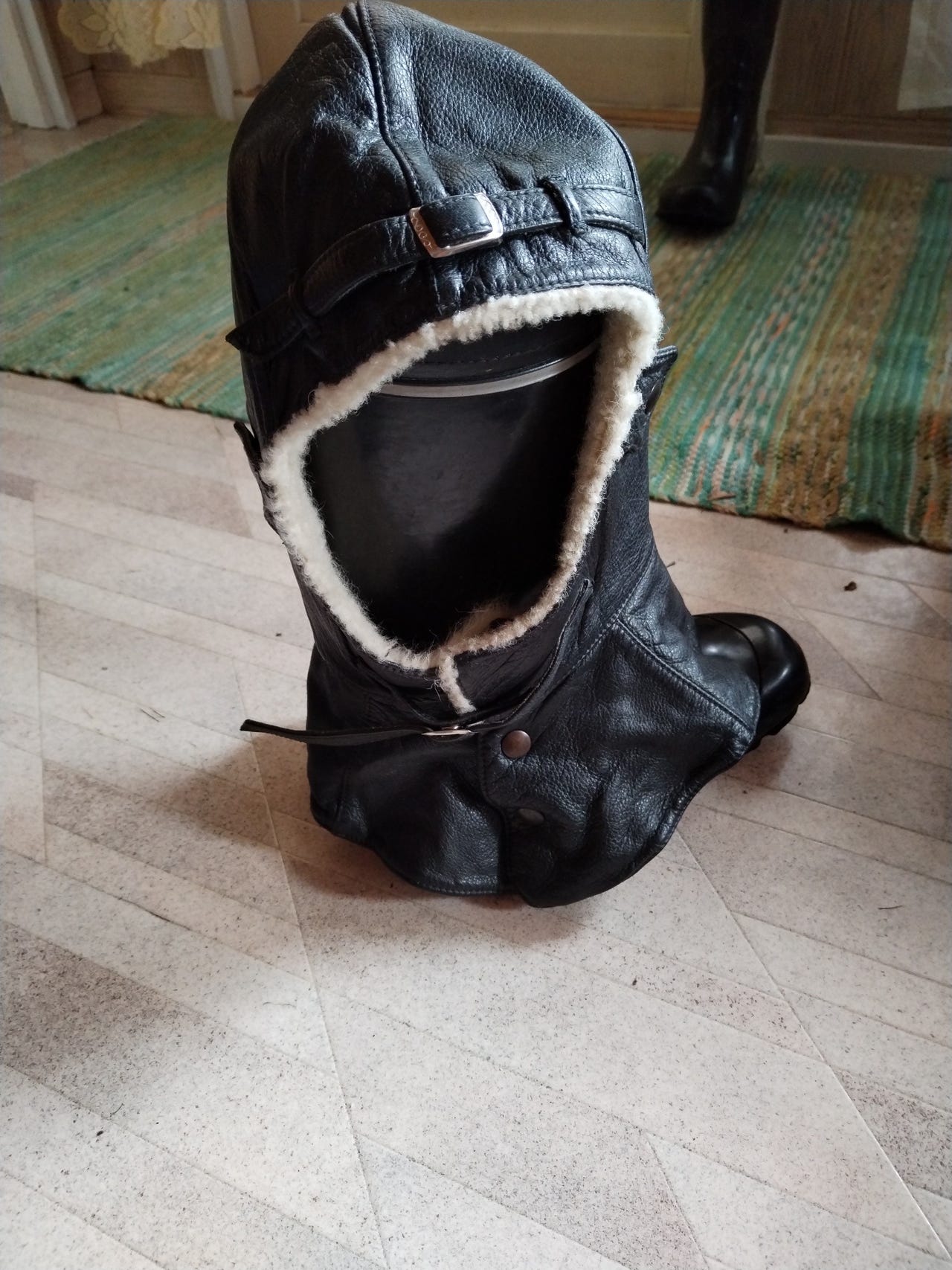 Lentäjän lakki / moottoripyörä kypärä | Tori