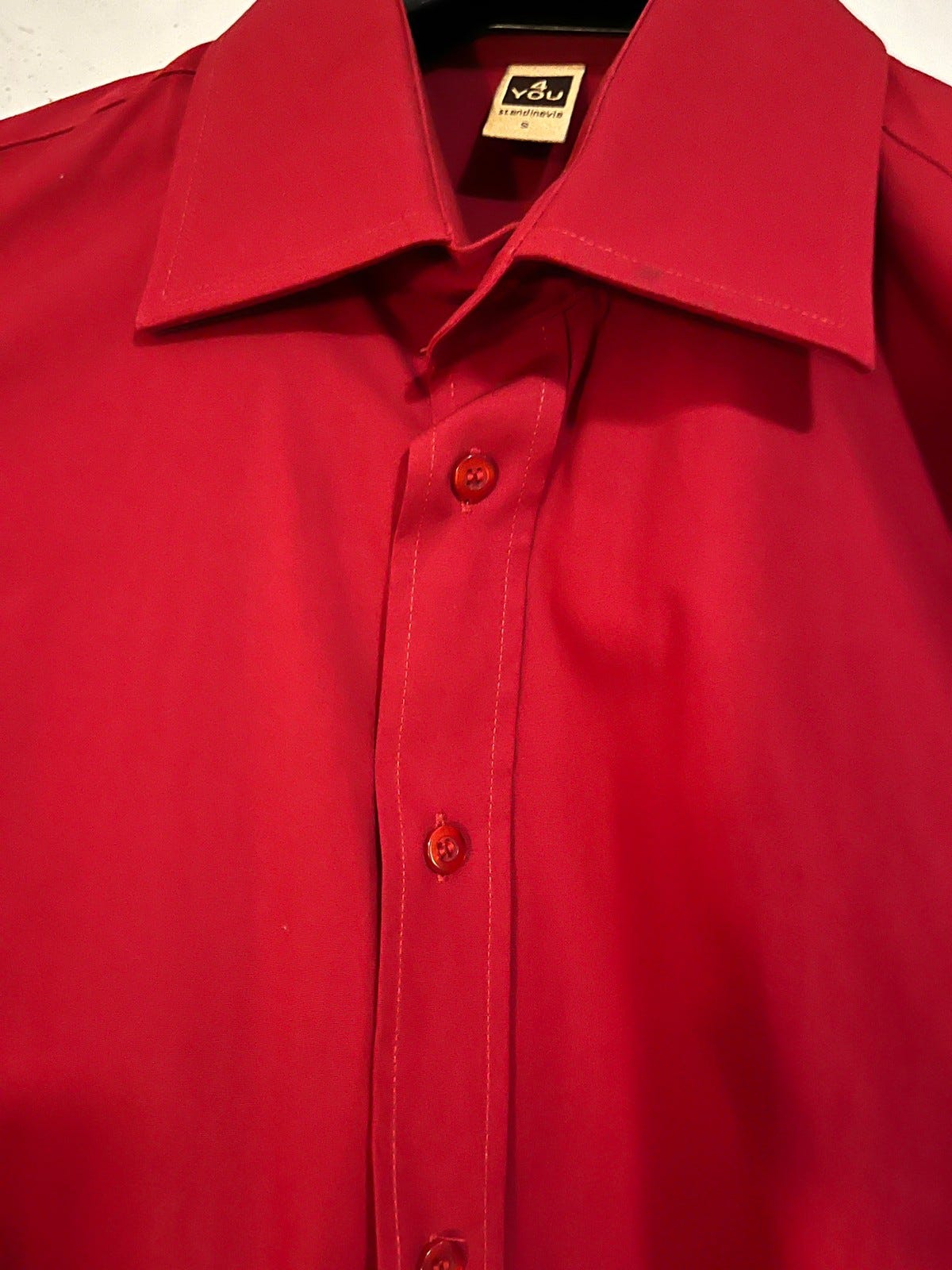 Punainen kauluspaita S | Tori