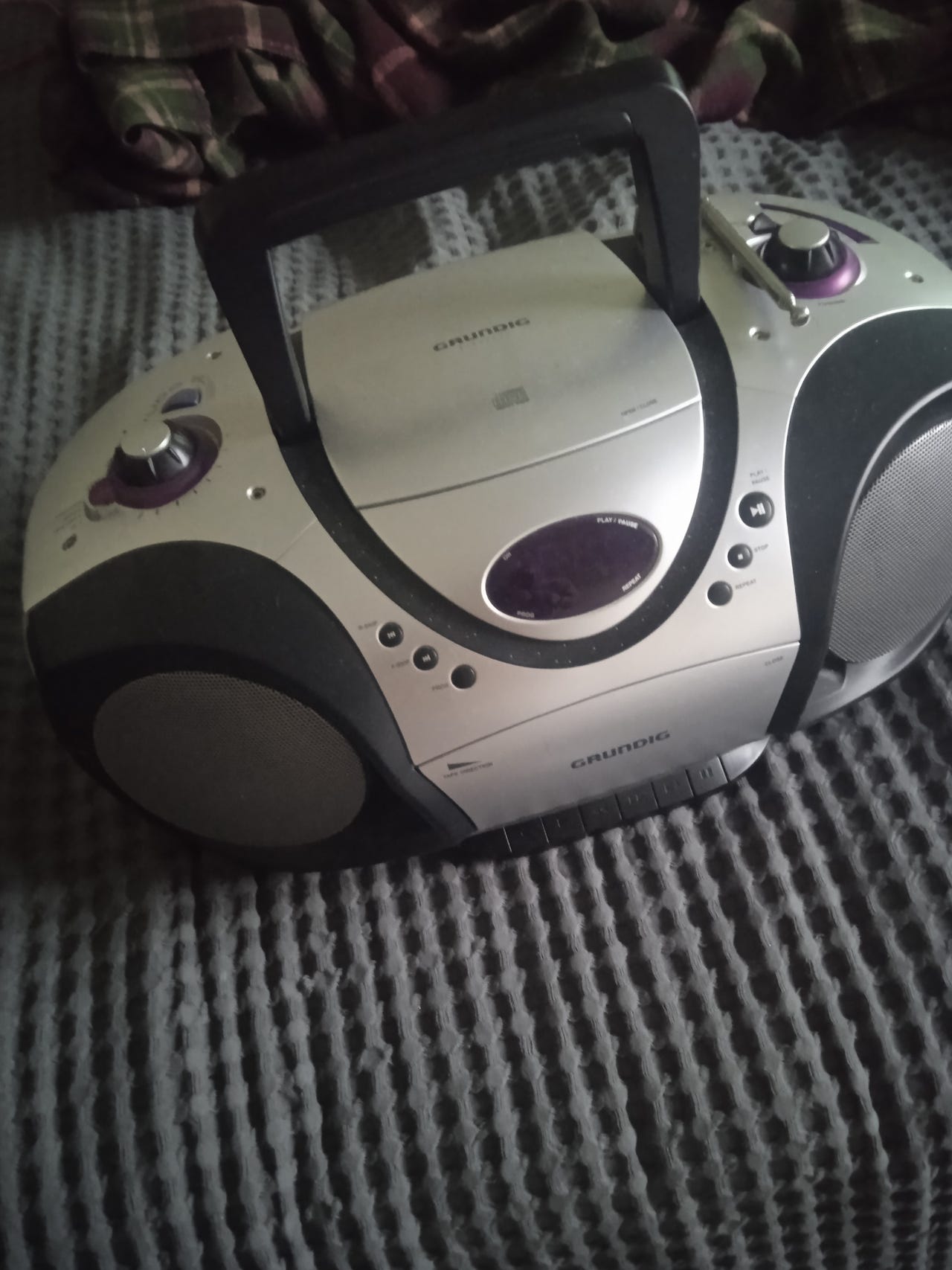 Grundig kasetti/radio/CD soitin | Tori