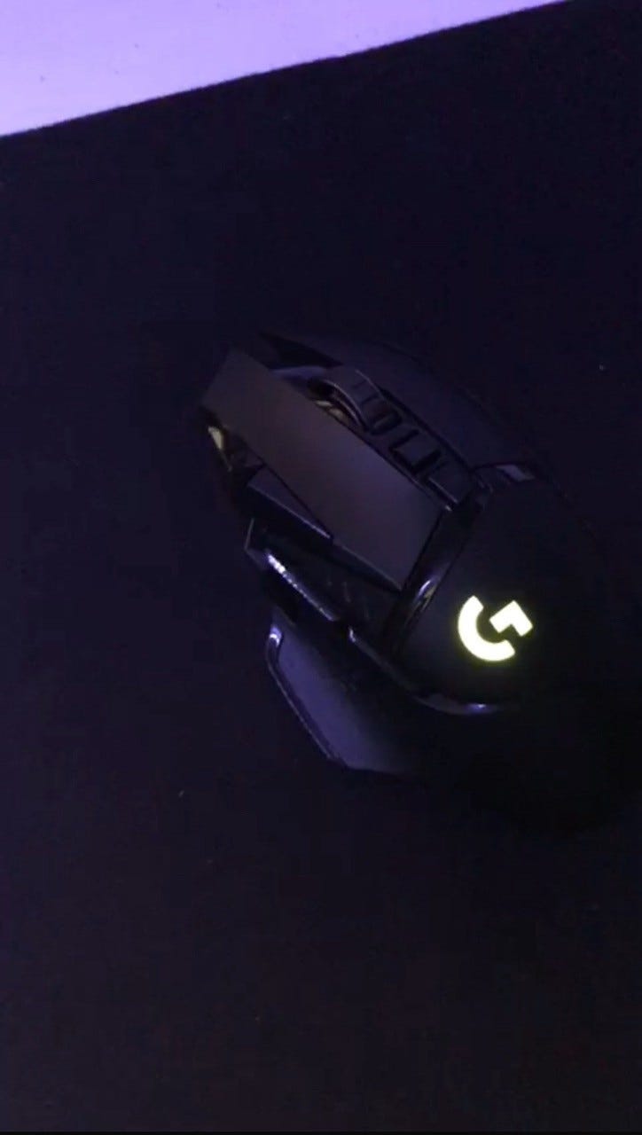 Logitech g502 | Tori