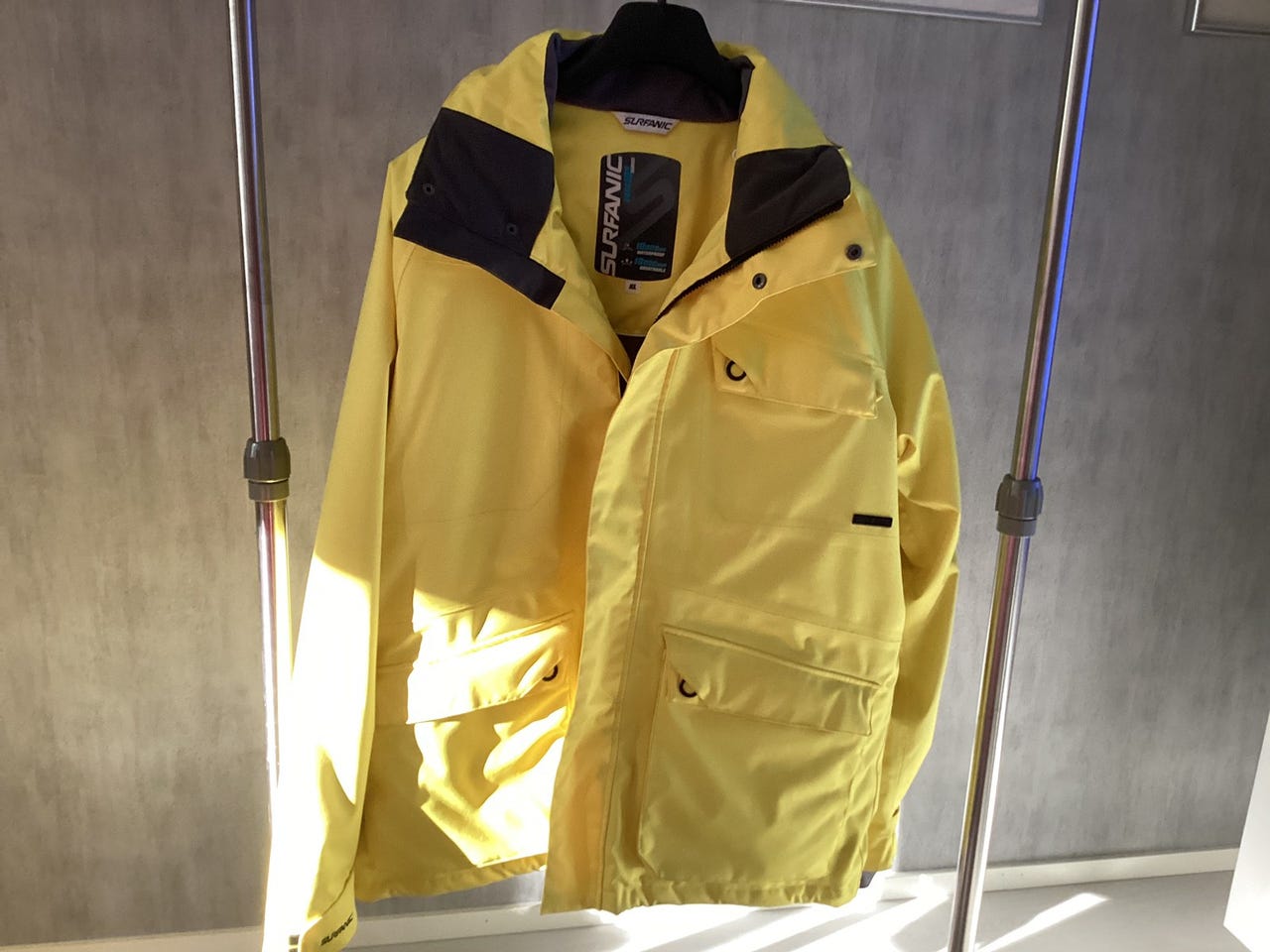 Surfanic laskettelutakki koko XL | Tori