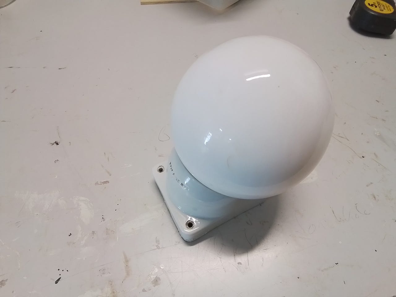 Valaisin pallo 140 mm | Tori