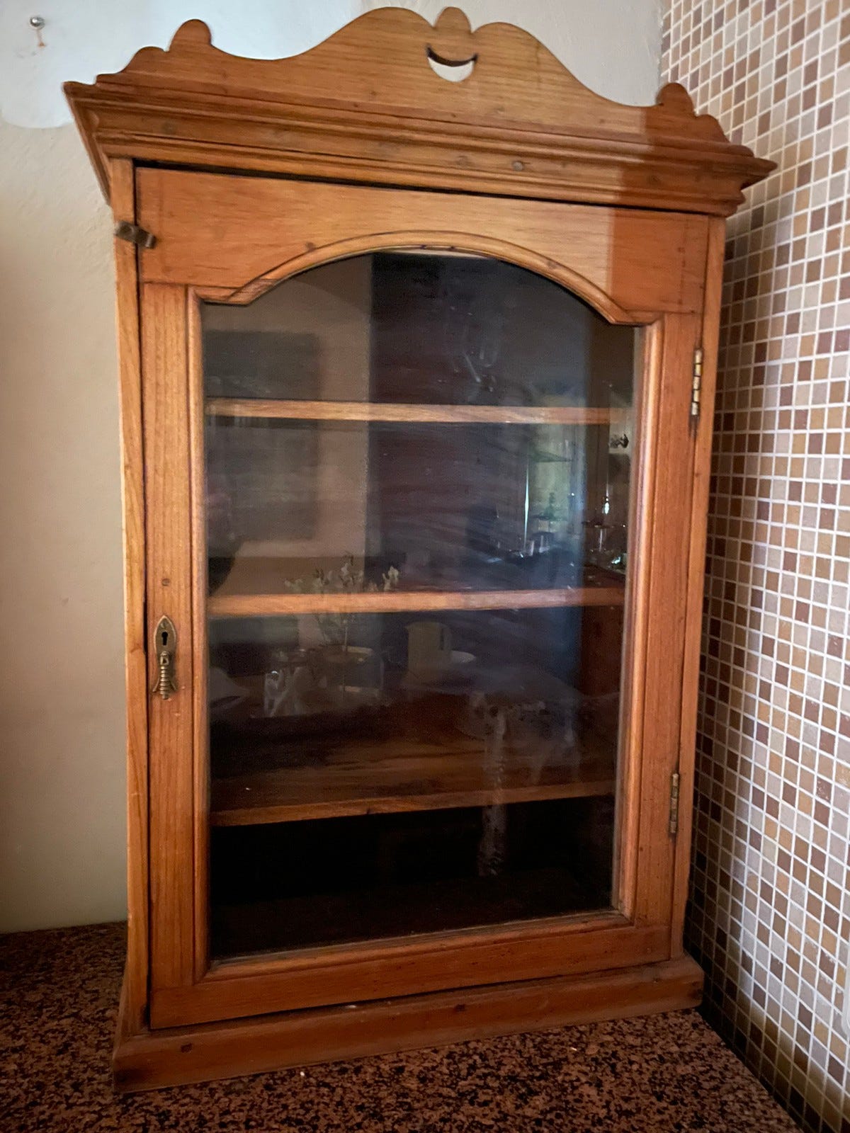 Pentik Vitriini, astiakaappi | Tori