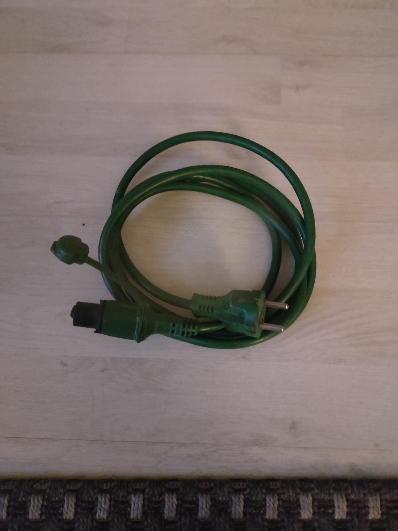 Defa lohkolämmittimen johto | Tori