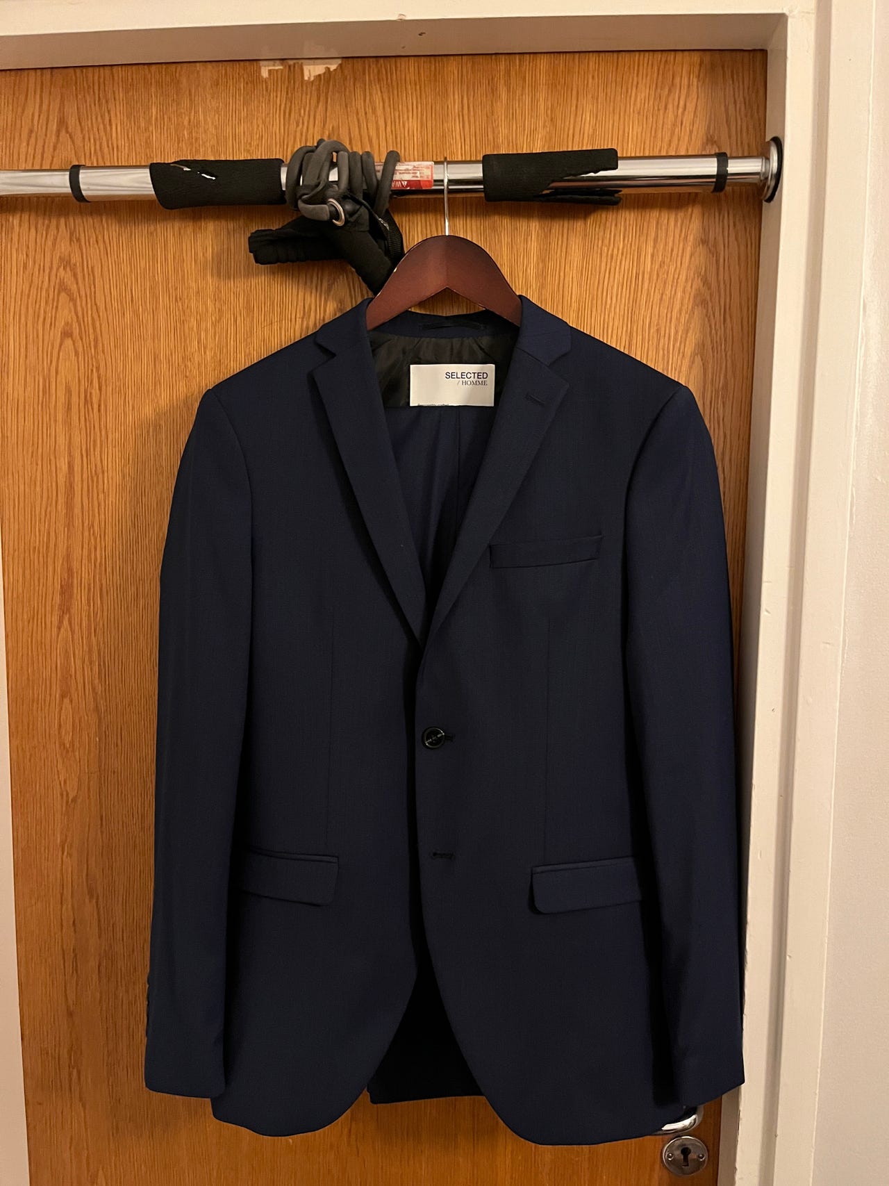 Tumma sininen puku pojalle | Tori