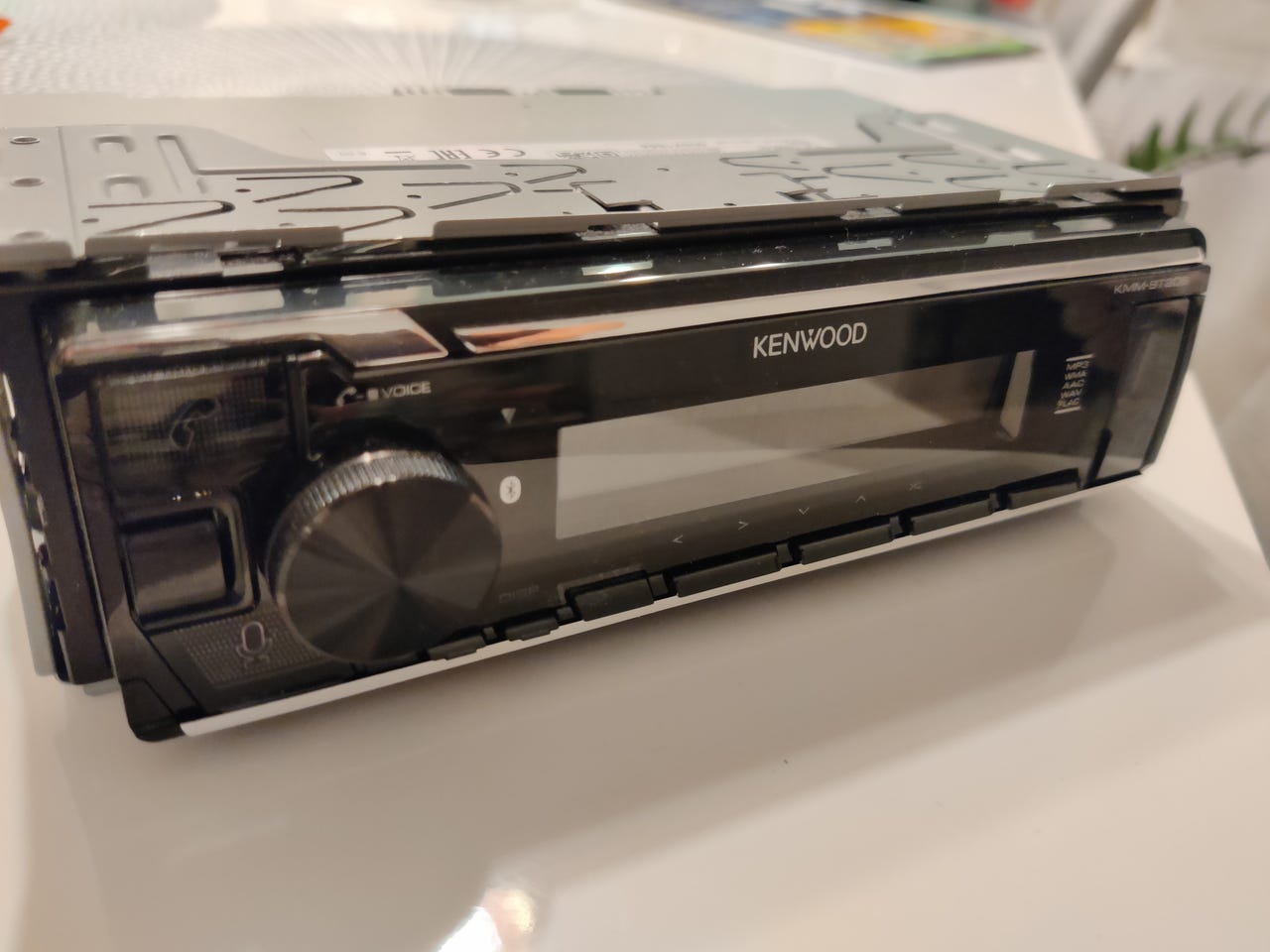 Kenwood KMM-BT206 | Tori