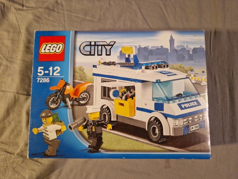 LEGO 7286 Prisoner Transport | Tori