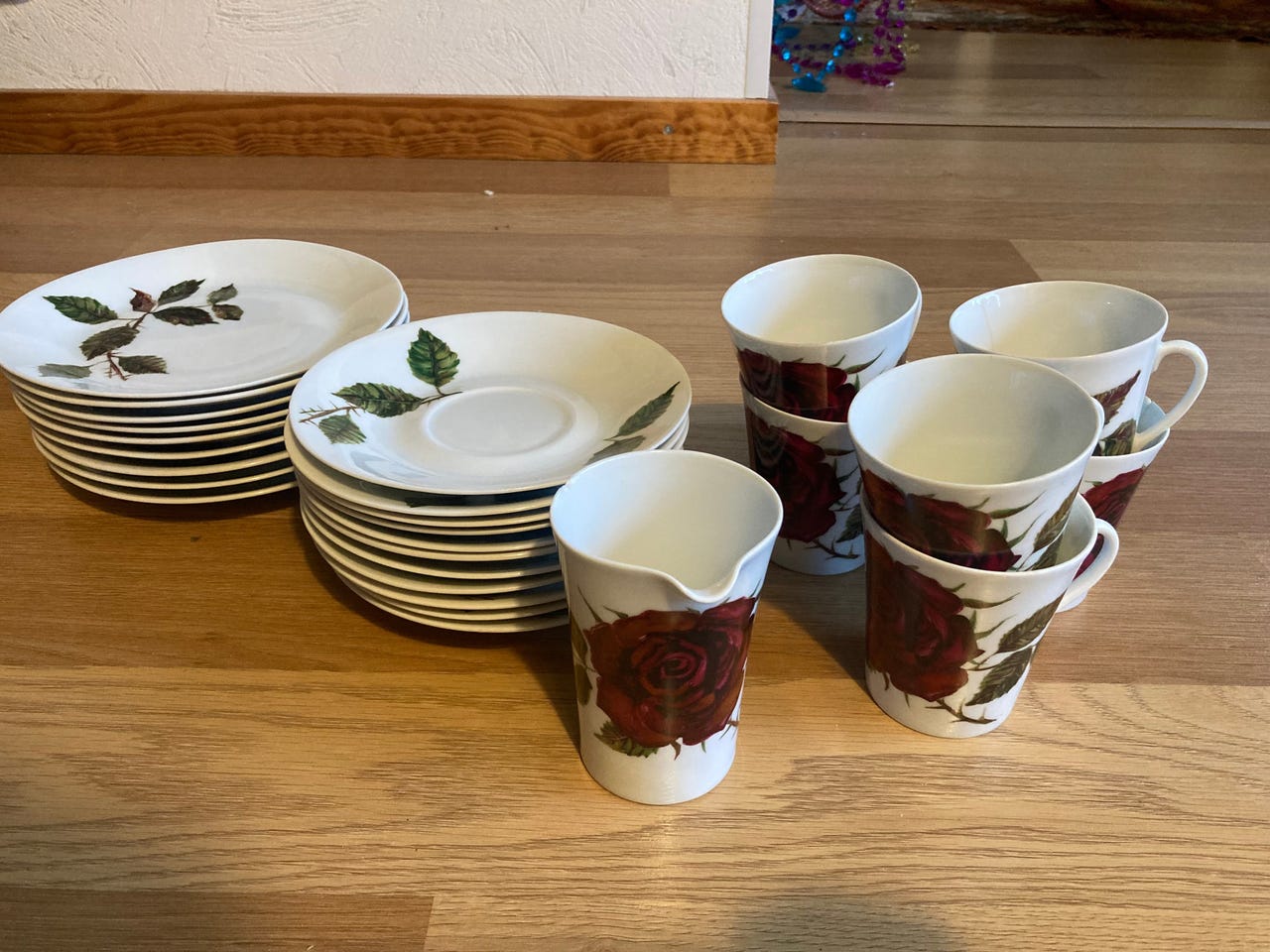 Arabian Ruusu astiasto | Tori