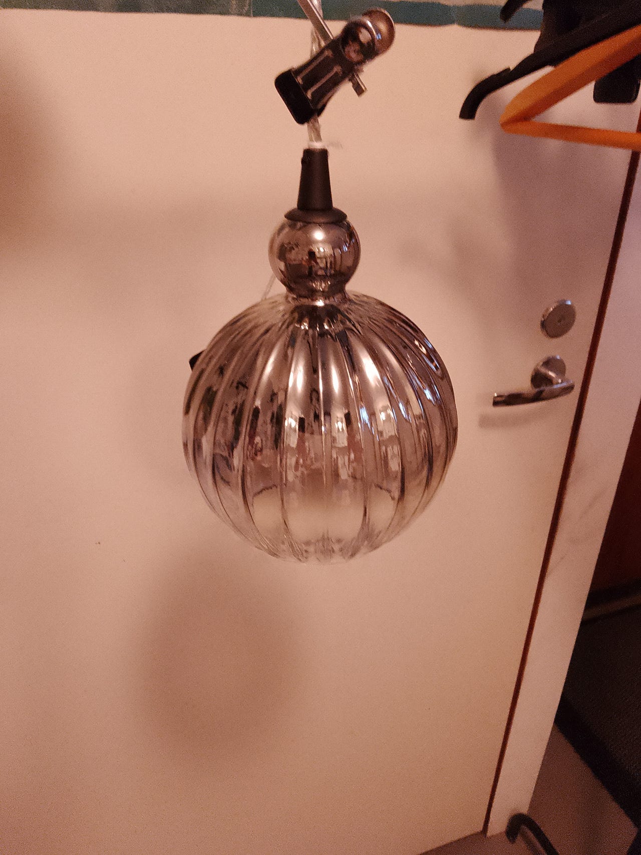 Halo design valaisin. | Tori