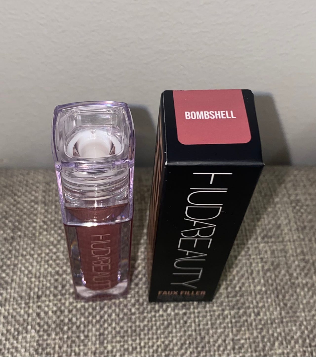 Huda beauty faux filler bombshell | Tori