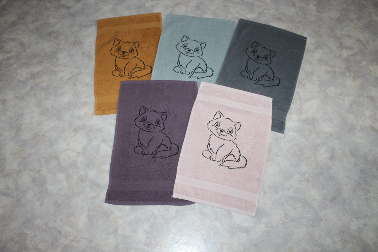 Kissa kuvalla Pyyhe, nimellä (uusi) | Tori