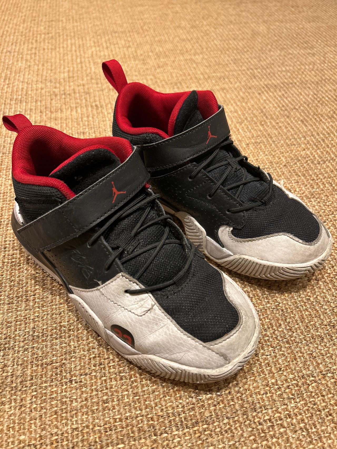 Air Jordan stay loyal 2 | Tori