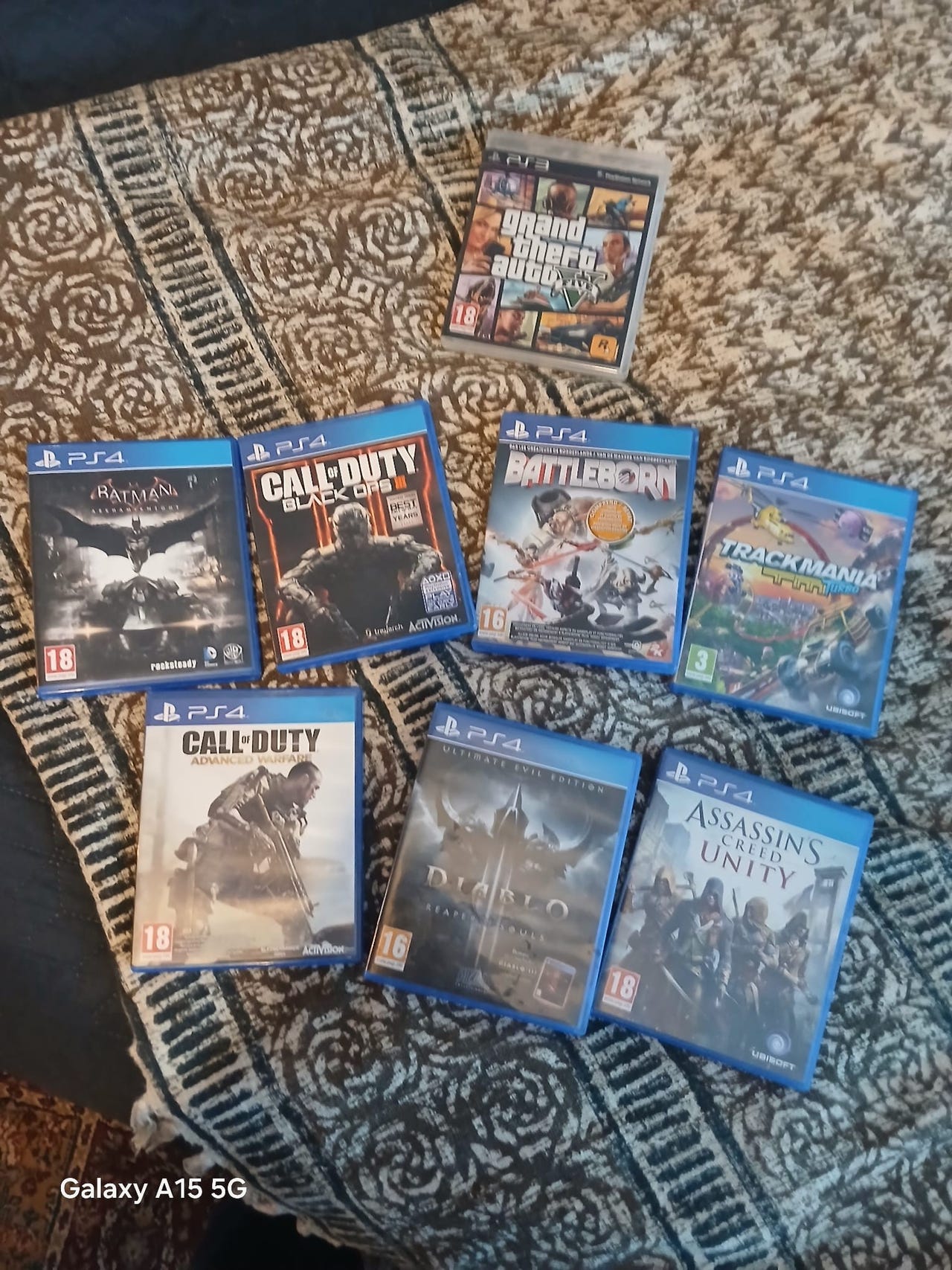 PS4 pelit 6 kpl | Tori