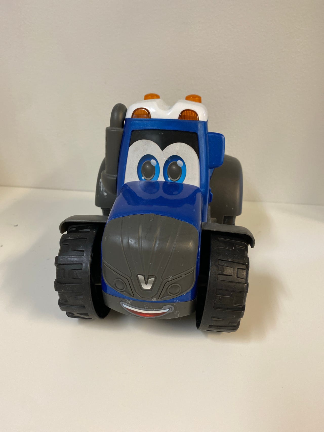 Iso traktori | Tori