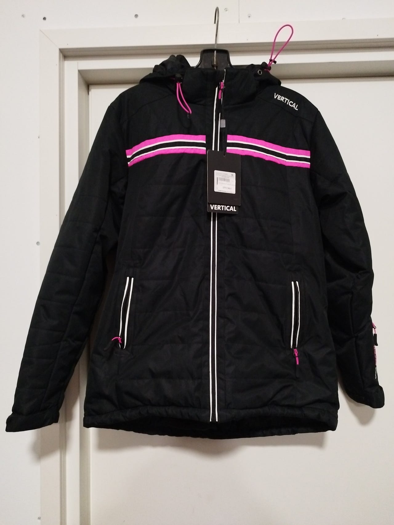 Uusi laskettelutakki | Tori