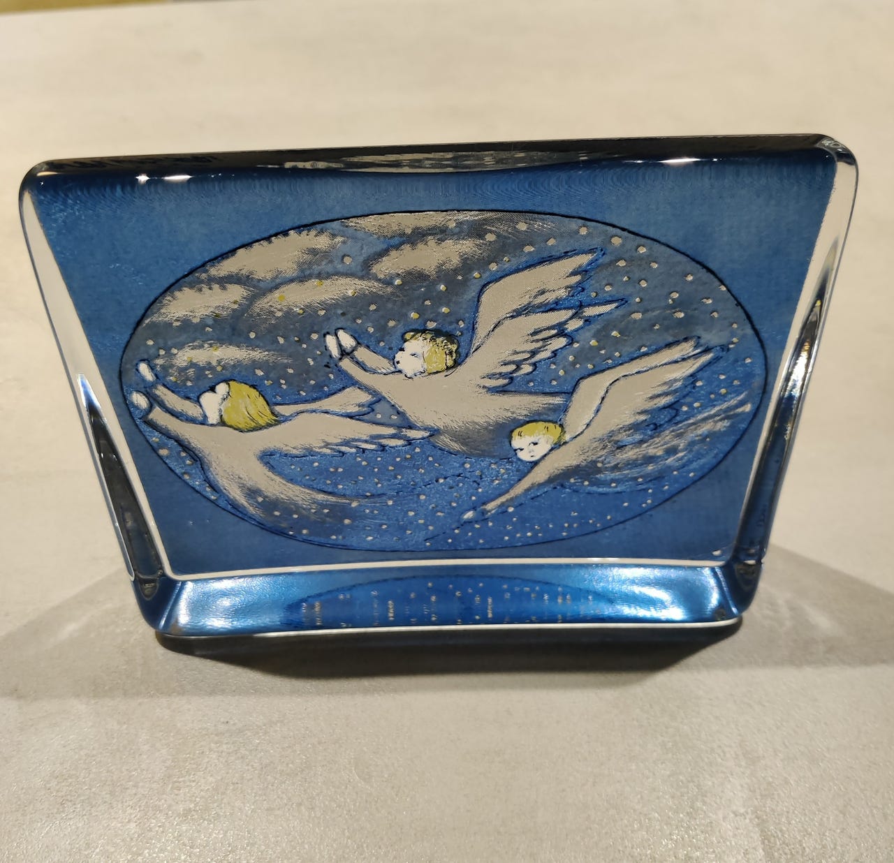 Heljä Liukko-Sundström, lasikoriste, enkelit | Tori