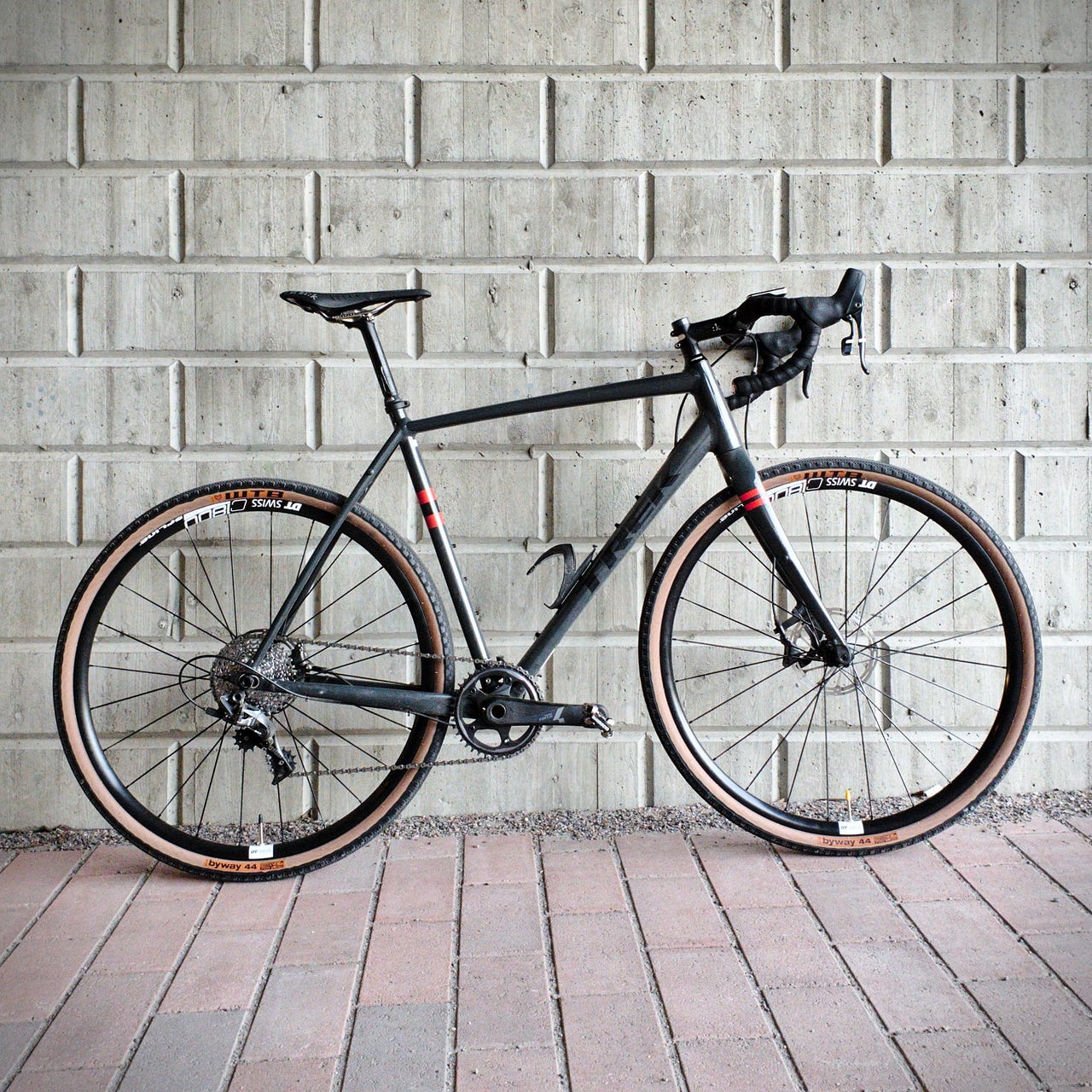 Trek Checkpoint ALR, Sram Force CX1, koko 58 | Tori