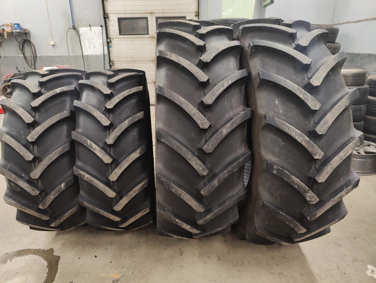 Mitas traktorin renkaat 480/70R34 | Tori