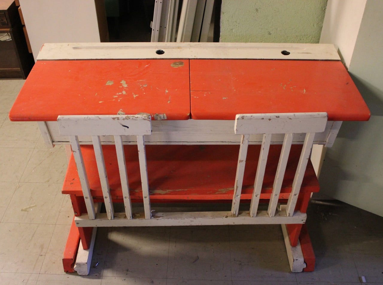 Vanha kahdenistuttava pulpetti | Tori