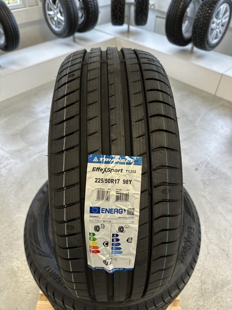 225/50R17 98Y Triangle EffeXSport TH202 rim protect | Tori