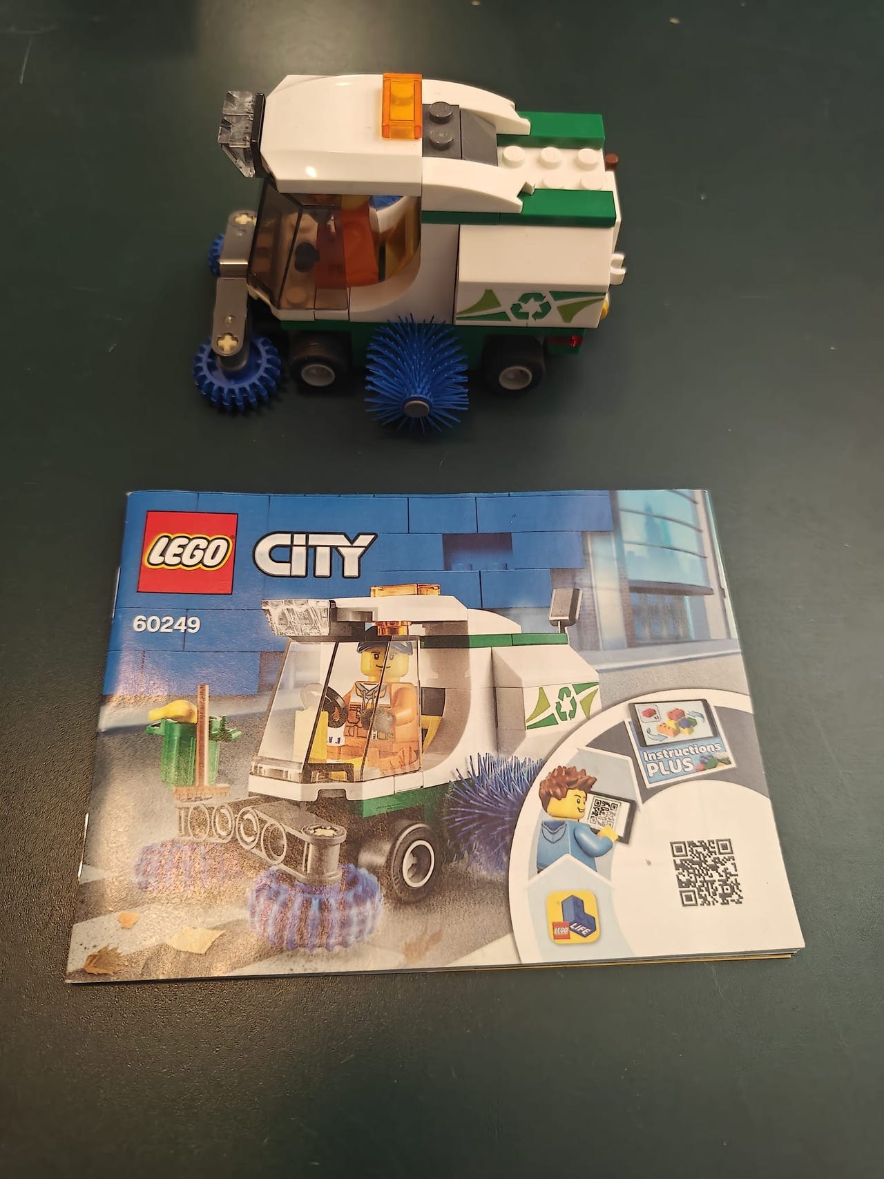Lego 60249, City - Lakaisukone | Tori