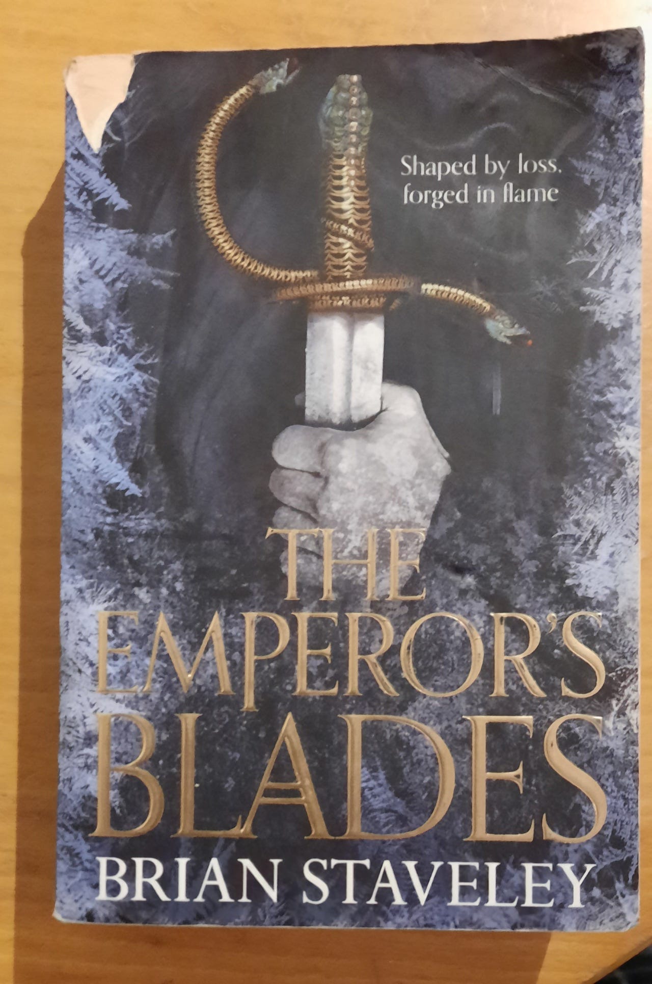 Brian Staveley- The Emperor's Blades | Tori