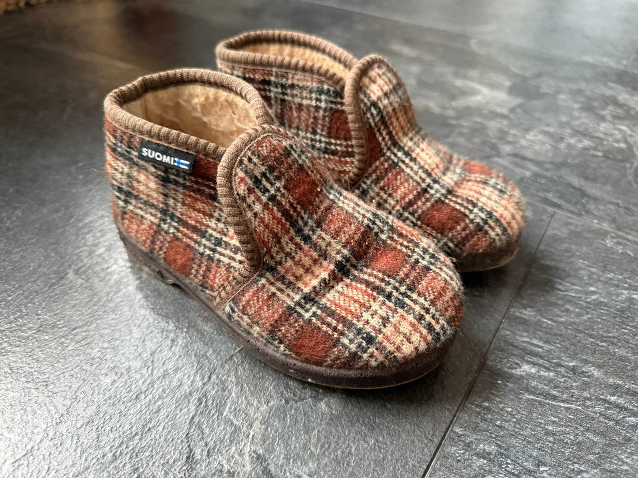 Kotimaiset lasten Reino tossut 26nro | Tori