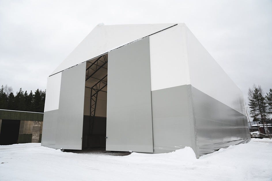 PVC-halli harjakatolla | Tori