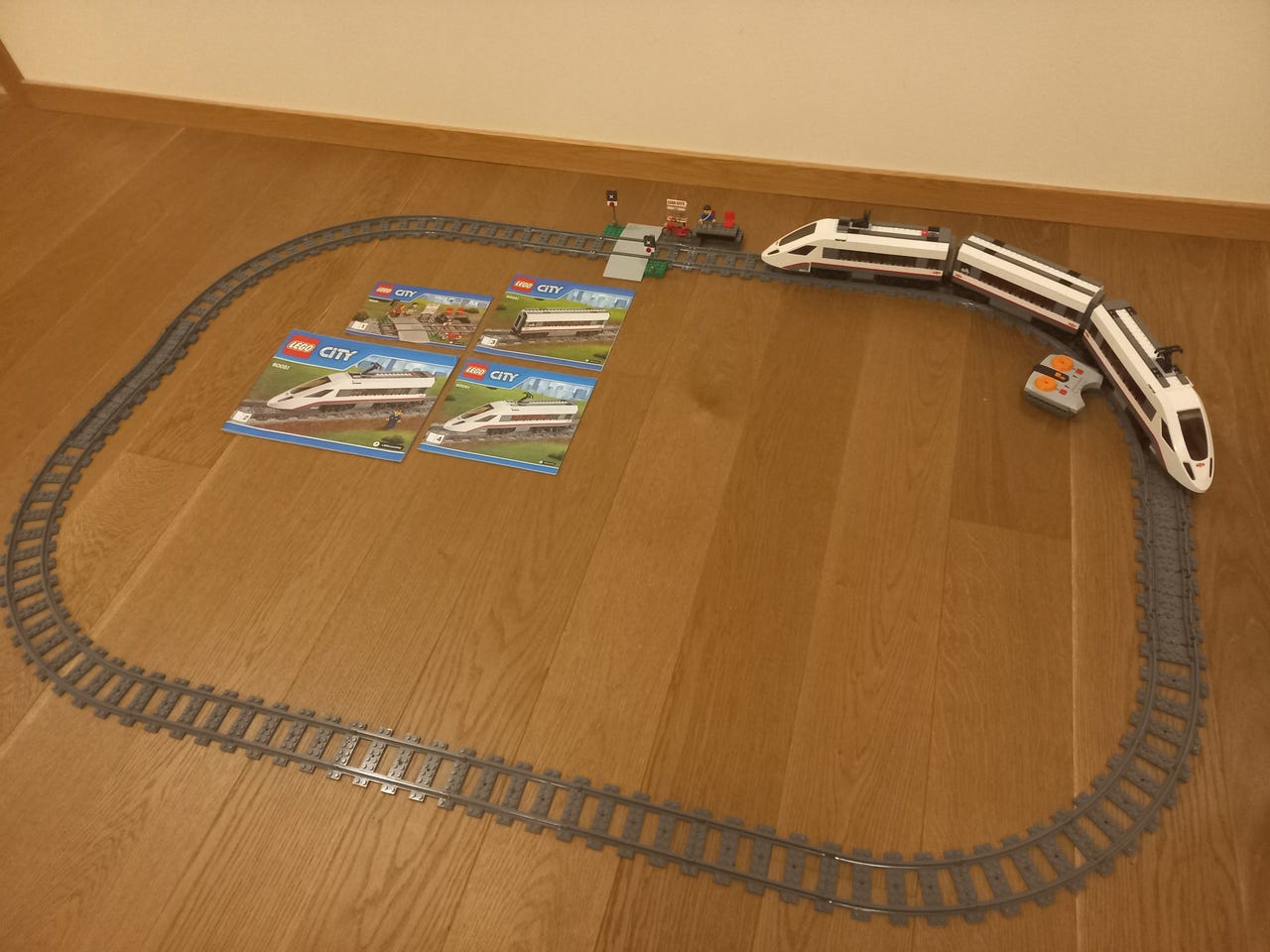 Lego City Juna 60051 | Tori