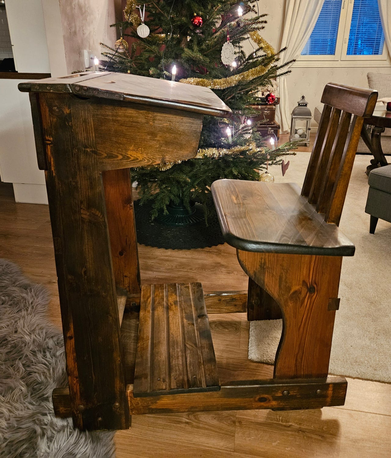 Entisöity vanha pulpetti | Tori