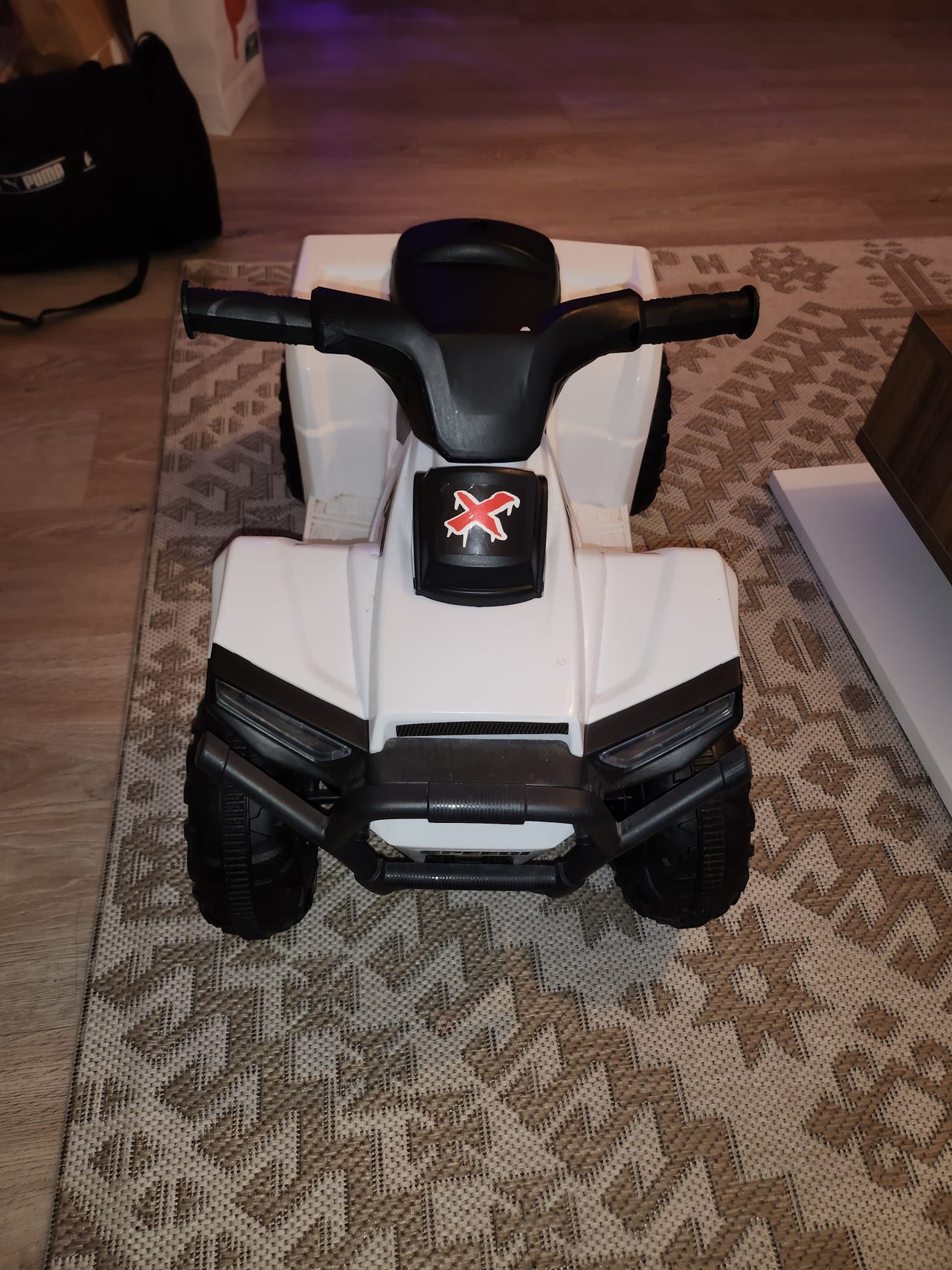 Lasten sähkö auto | Tori