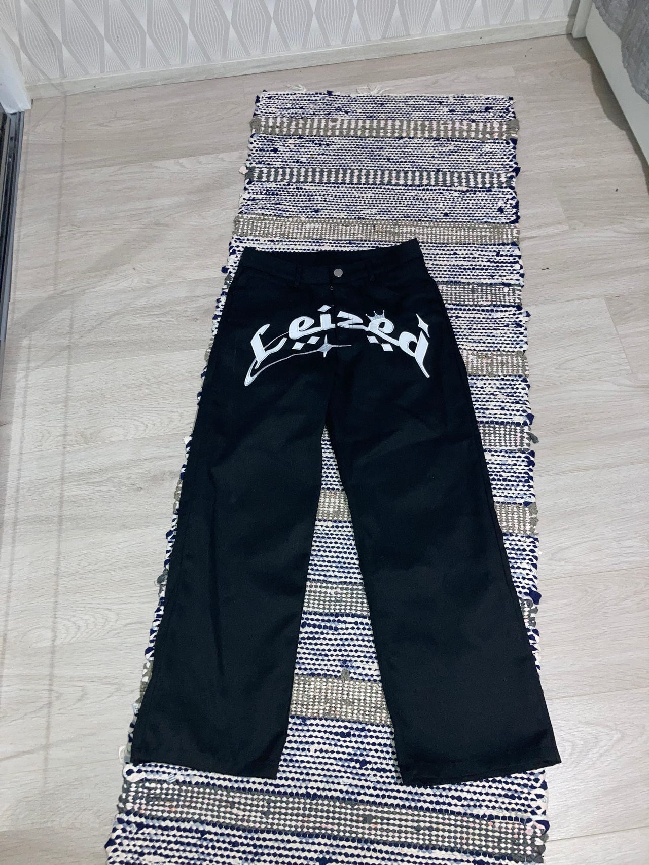 Leized farkut | Tori