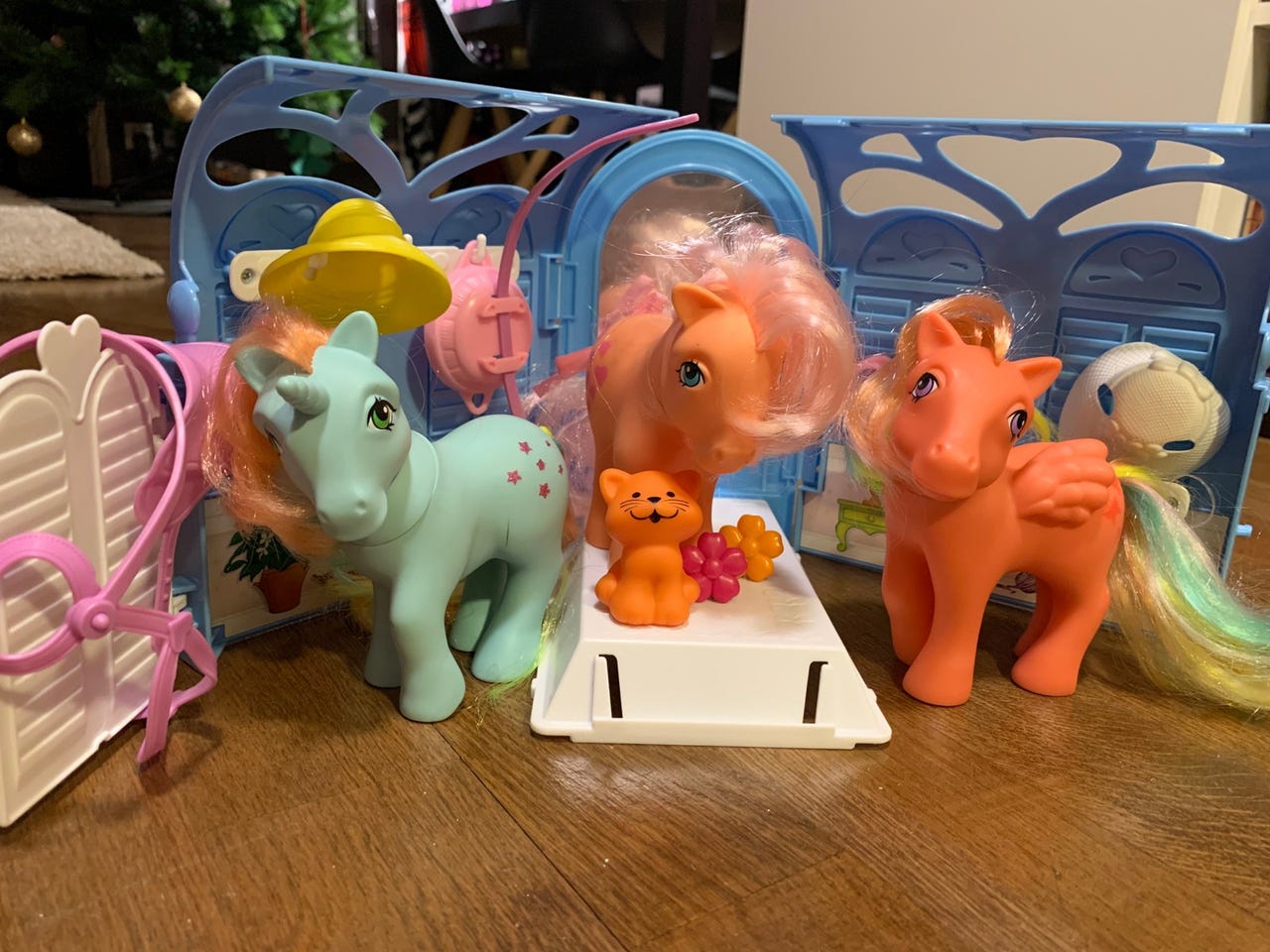My Little Pony 3 kpl, pilttuu ja tallikissa | Tori