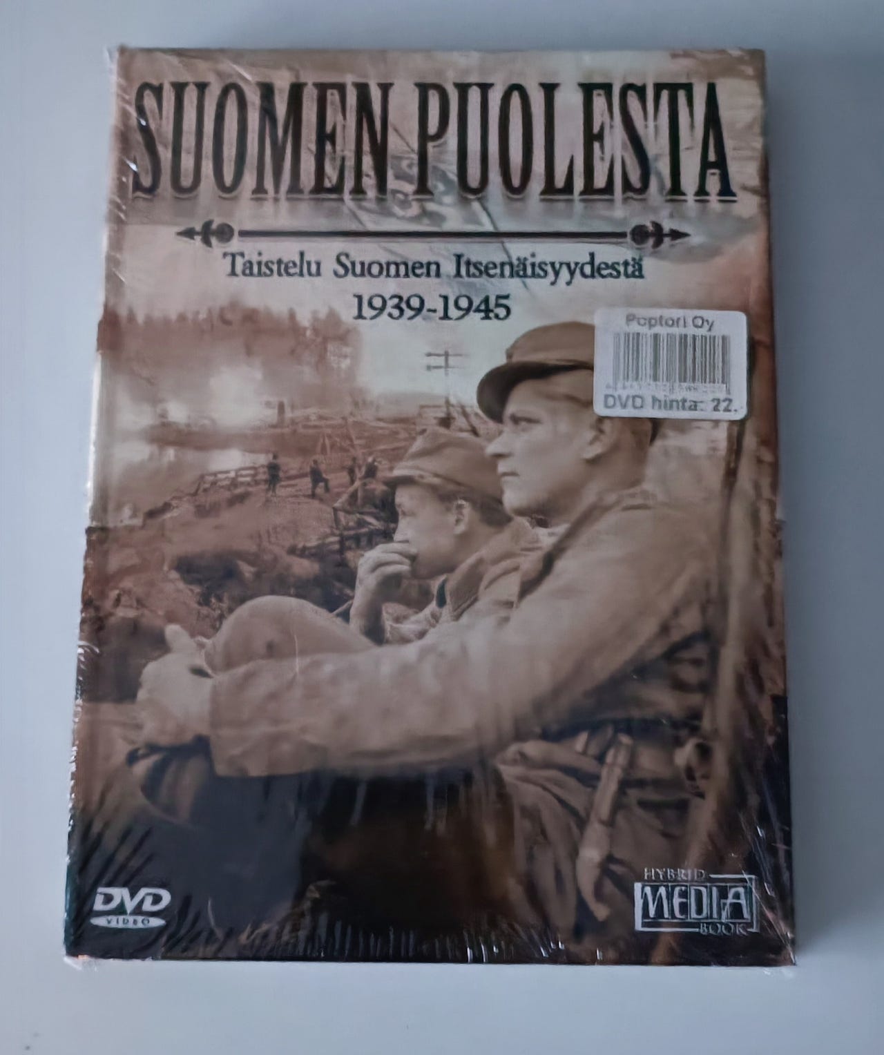 DVD Suomen puolesta (kirja + 2 DVD) | Tori