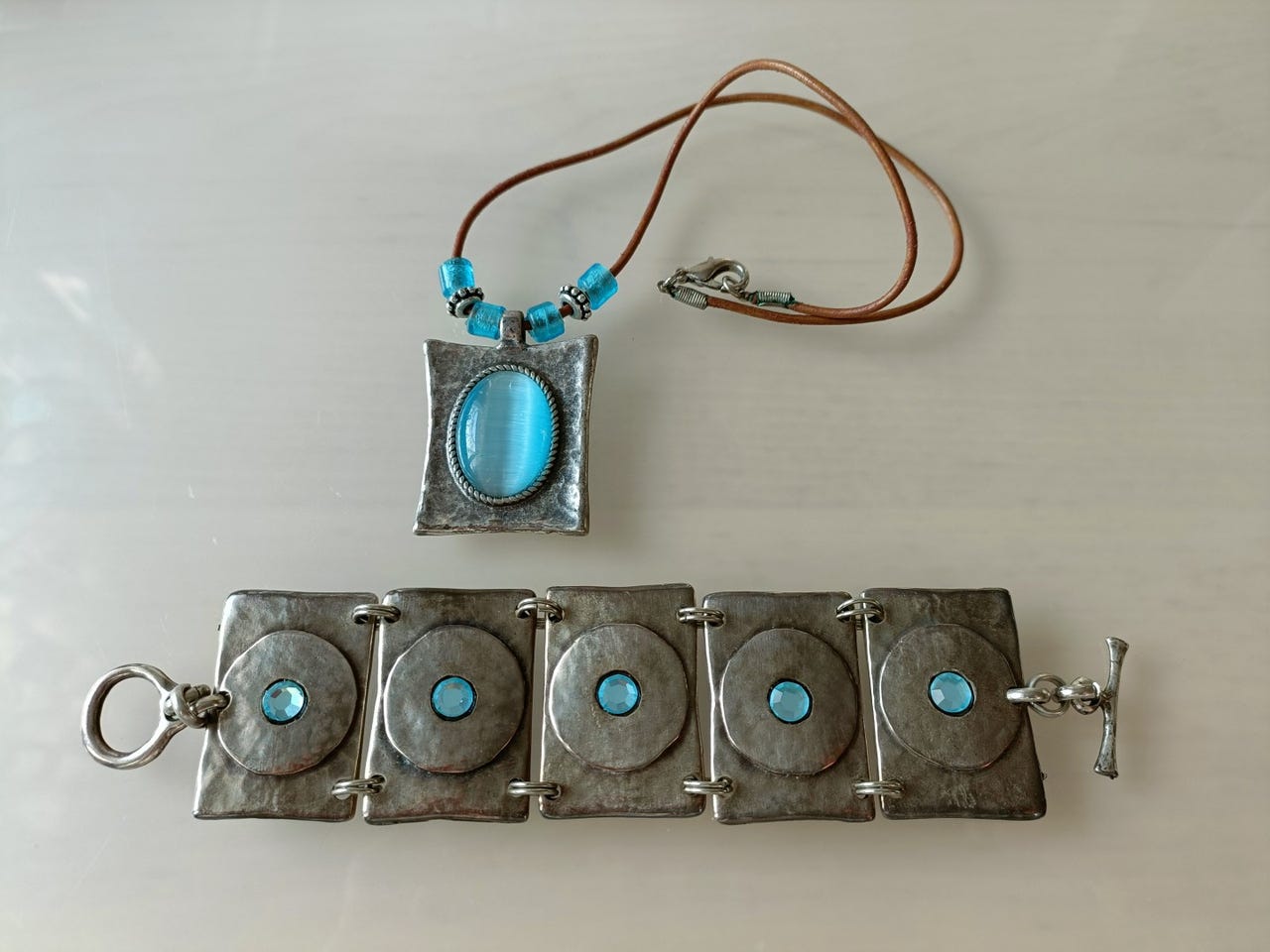 Pilgrim turkoosi kaulakoru ja rannekoru setti | Tori