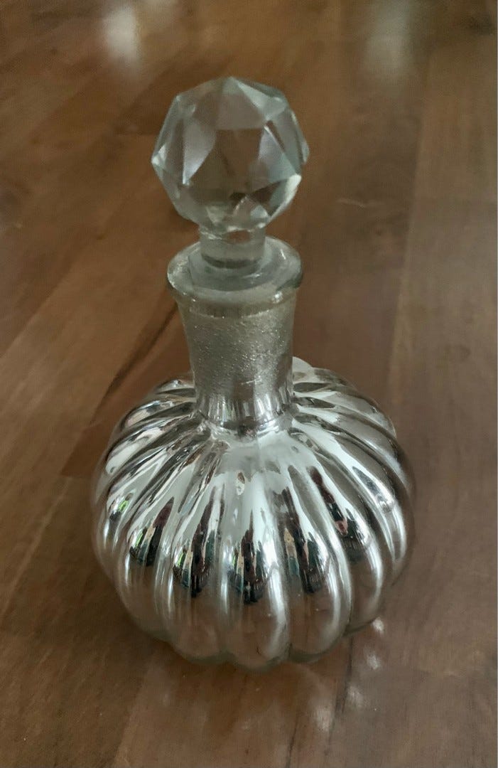 Hopeinen lasipullo | Tori