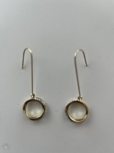 Snö of Sweden korvakorut korvikset | Tori