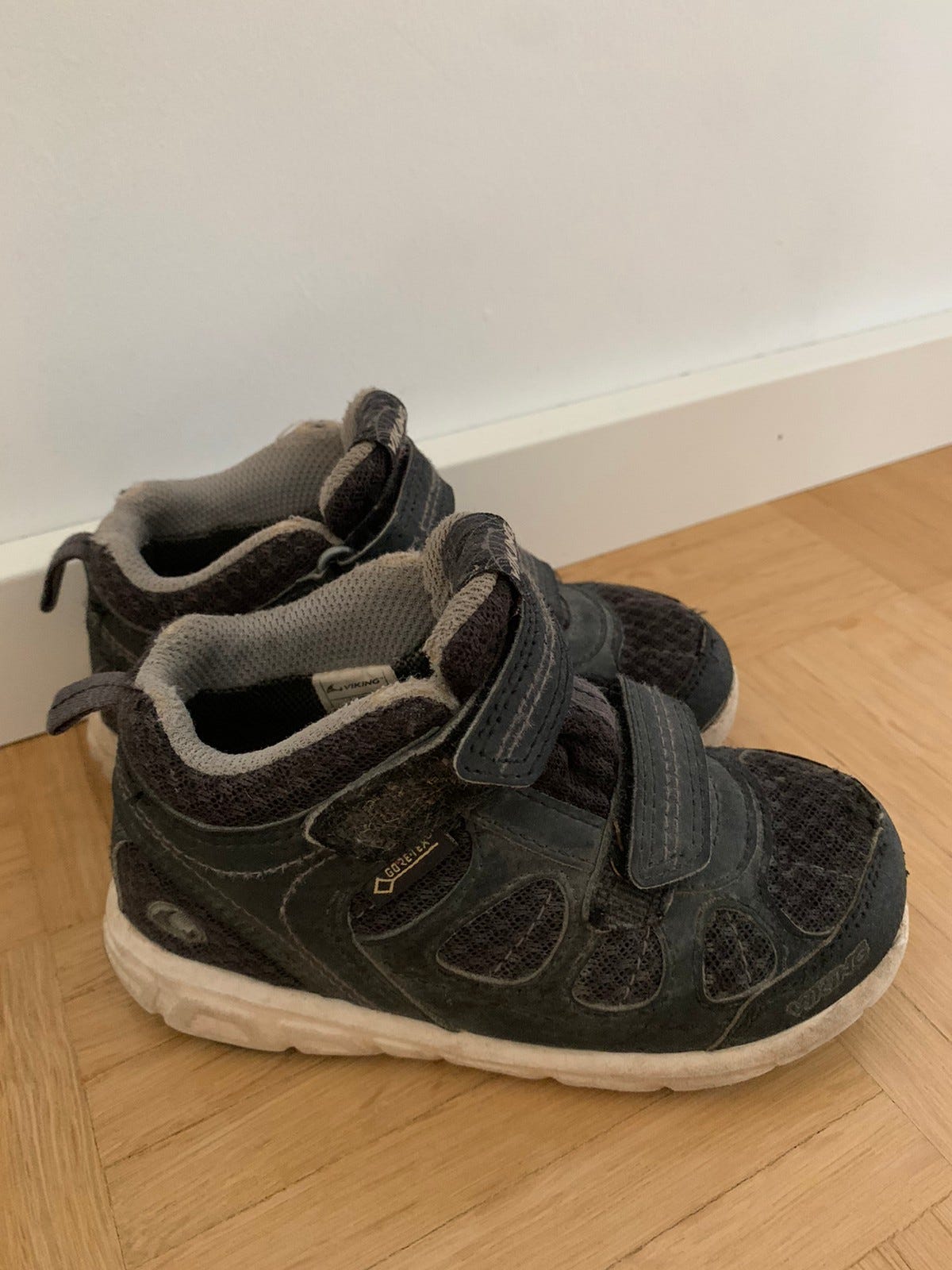 Viking Goretex välikausikengät koko 27 | Tori