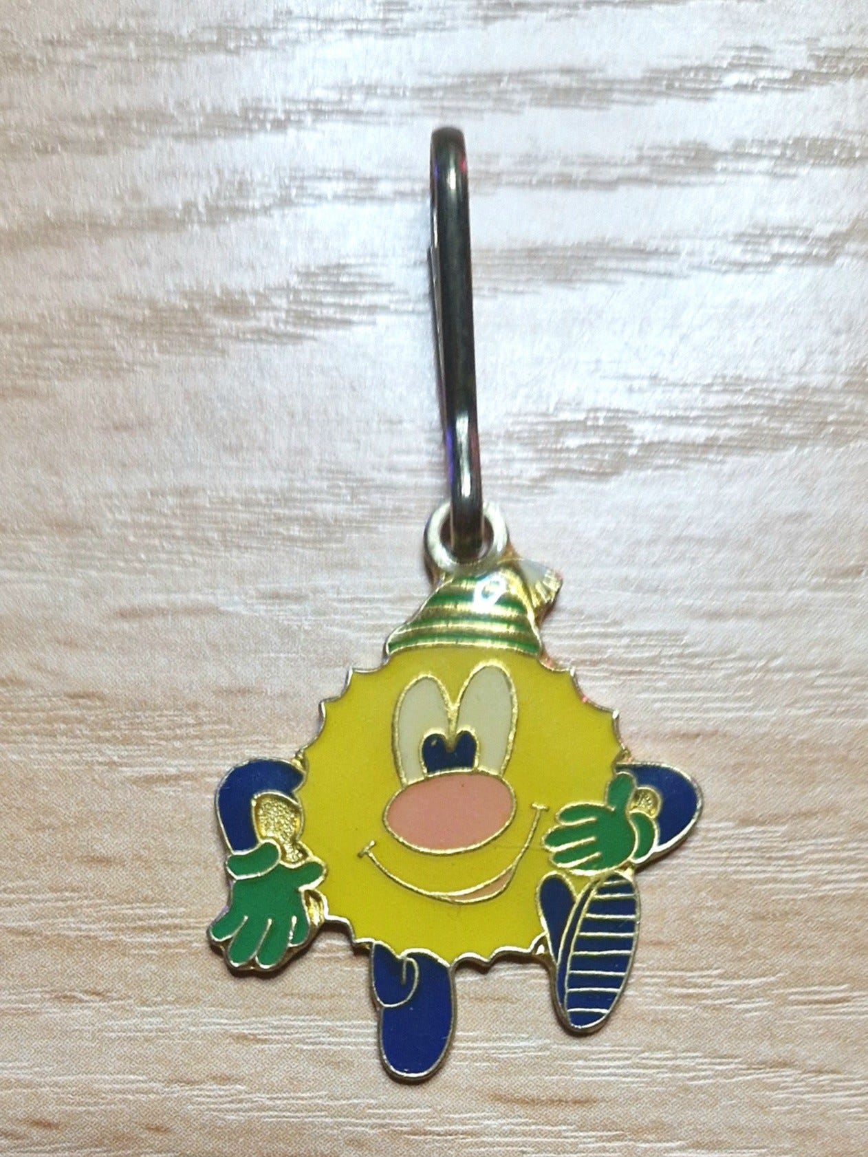 Nuori Suomi Vikke | Tori