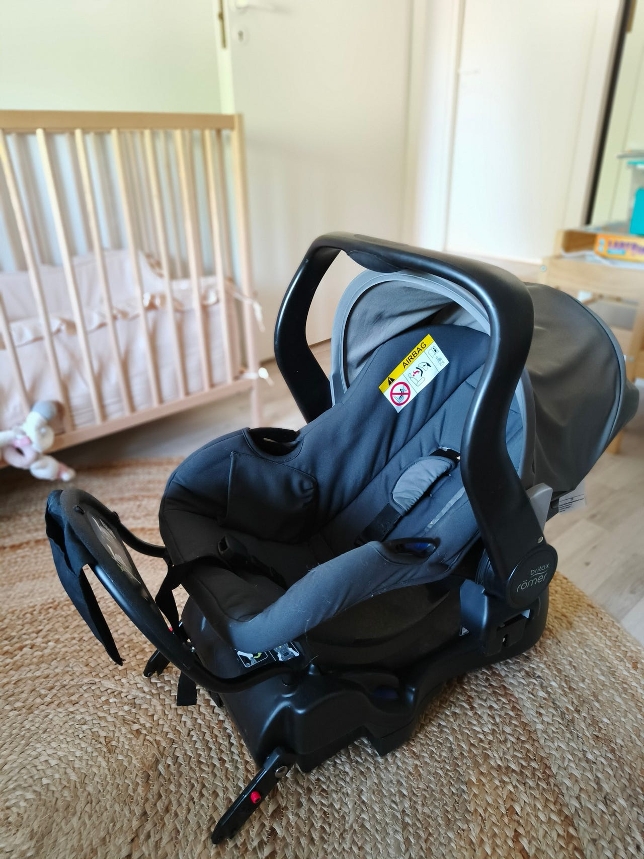 Britax Römer Primo turvakaukalo ja telakka | Tori