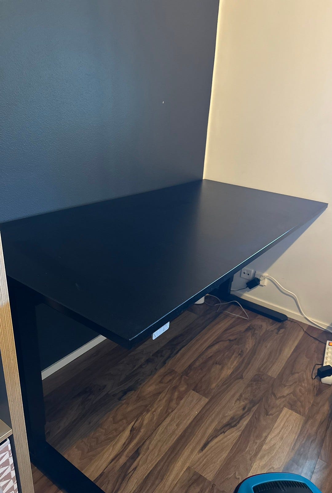 Jysk Slangerup sähköpöytä 160x80 | Tori