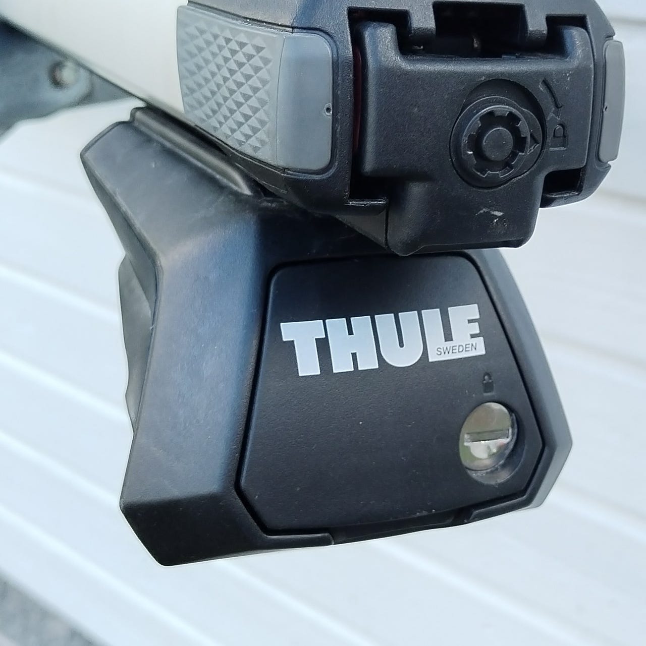 Thule Raised Rail Evo jalka autoihin 4 kpl | Tori